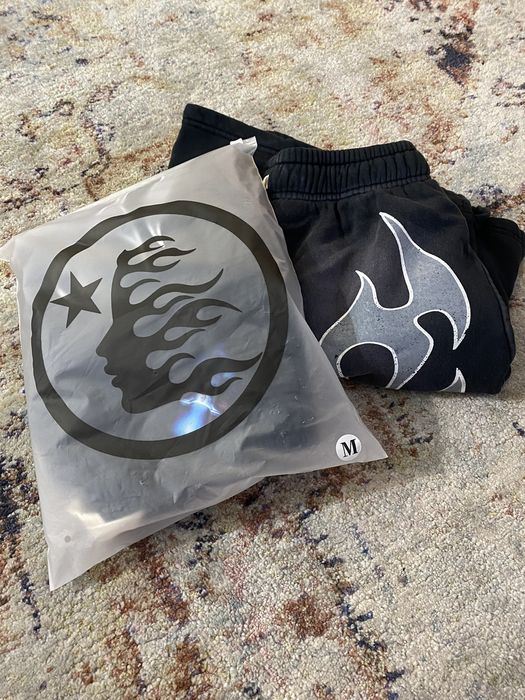 HELLSTAR BLACK HELLSTAR FLAME SHORTS | Grailed