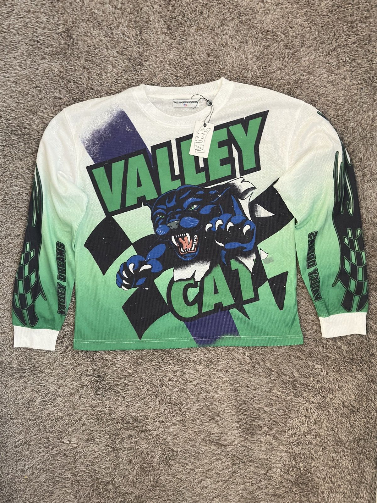 Vale VALLEY CAT THERMAL | Grailed