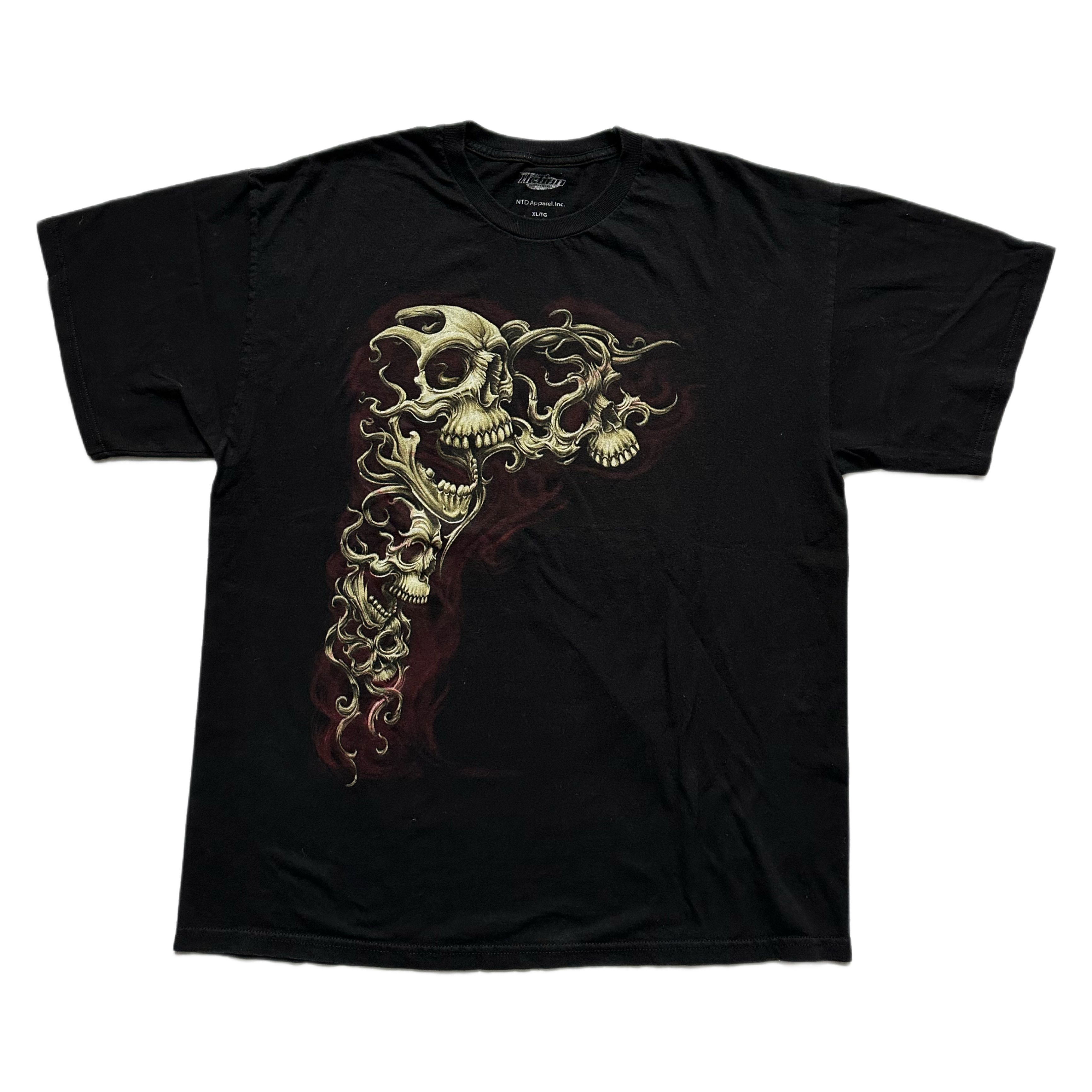 Vintage Y2K flame Skulls Tee | Grailed