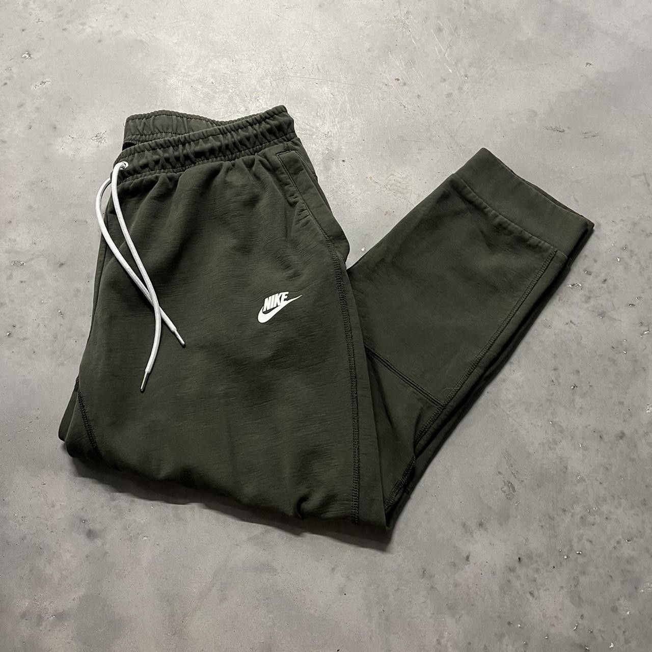 Nike × Streetwear × Vintage Crazy Vintage Y2K/2000s Olive Green Nike ...