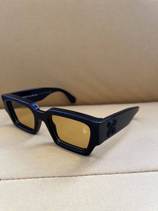 Off-White Off-white Mari rectangle-frame sunglasses | Grailed