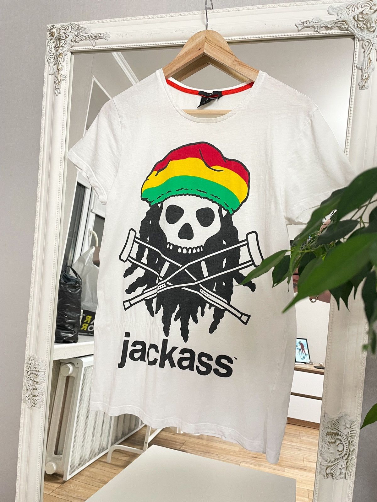 Band Tees × Streetwear Jackass 2013 rasta t-shirt | Grailed