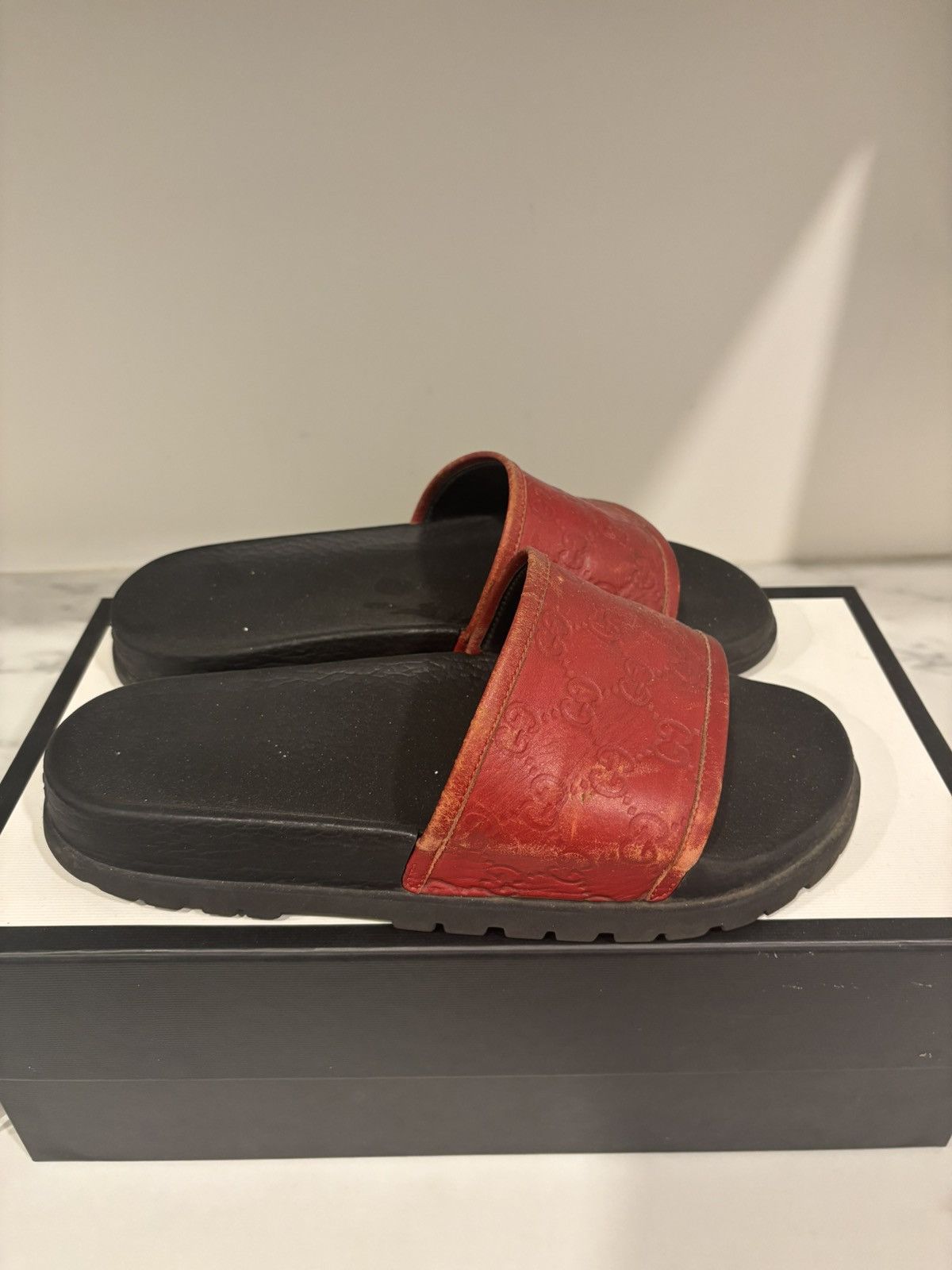 Gucci Gucci Signature Slide ‘Hibiscus Red’ | Grailed