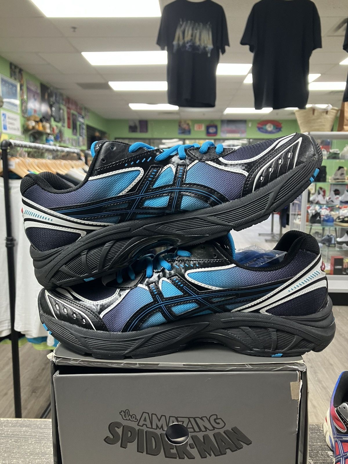 Asics × Kith × Marvel Comics ASICS GT-2160 Kith Marvel Spider-Man and ...