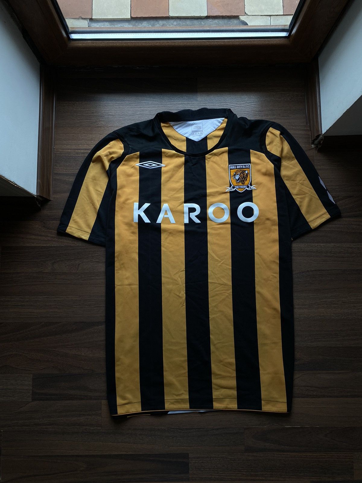 Umbro HULL CITY 2008 2009 home shirt Karoo Umbro Medium RARE | Grailed