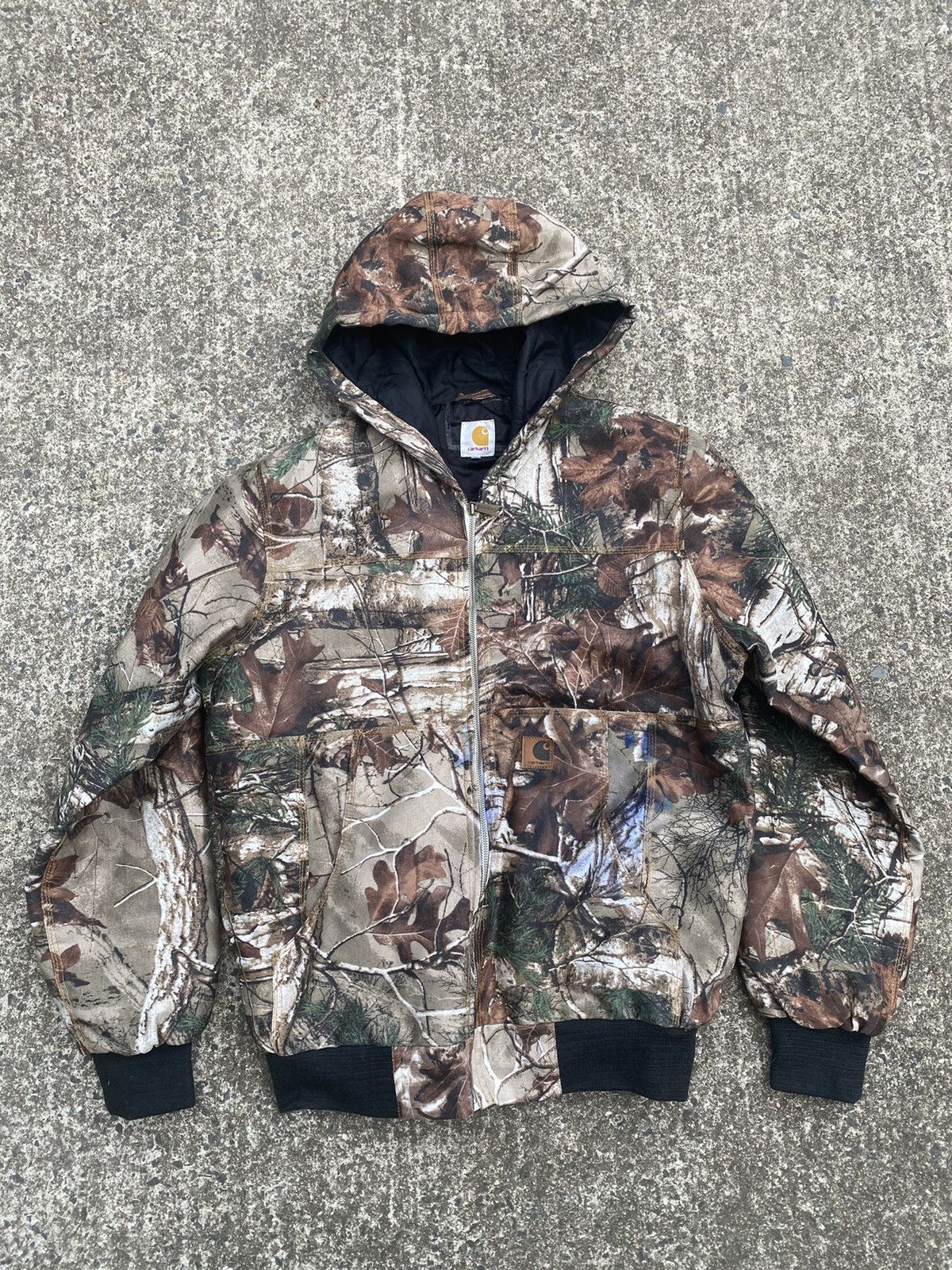 Carhartt Carhartt x realtree reworked hooded camo jacket | Grailed