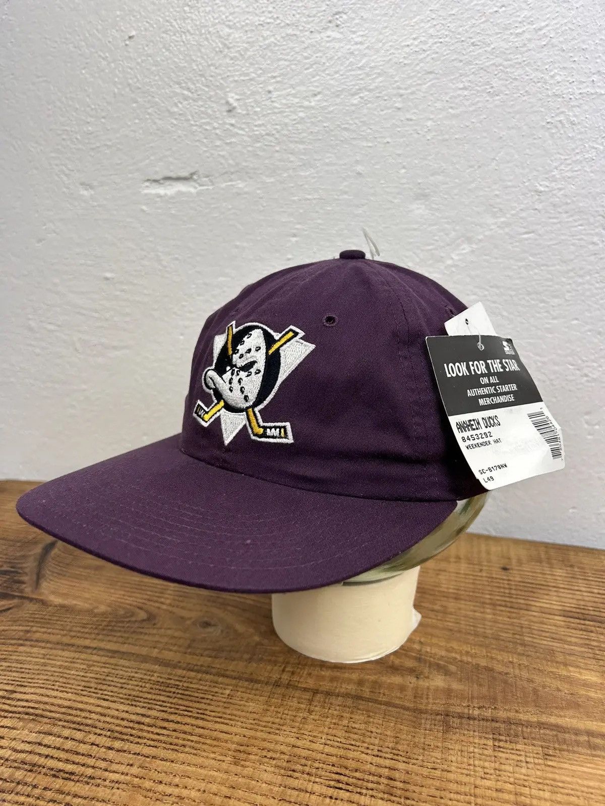 Starter BNWT 90s Vintage Starter Anaheim Mighty Ducks Weekender Cap ...