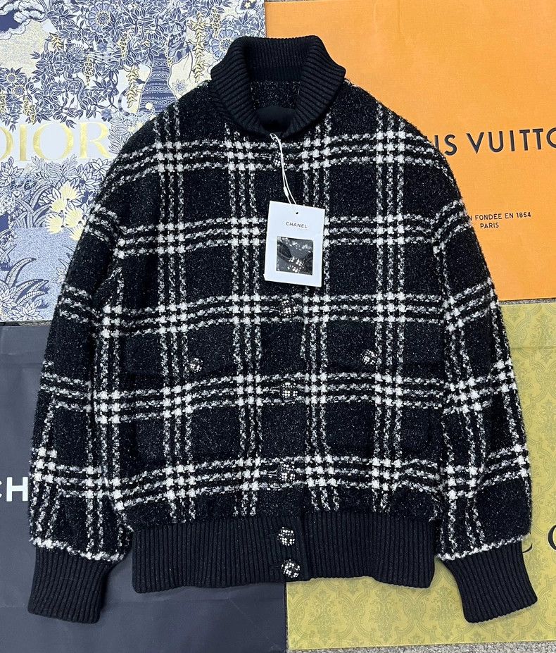 Chanel Chanel 22K Black and White Plaid Diamond Buckle Baseball Jacket ...