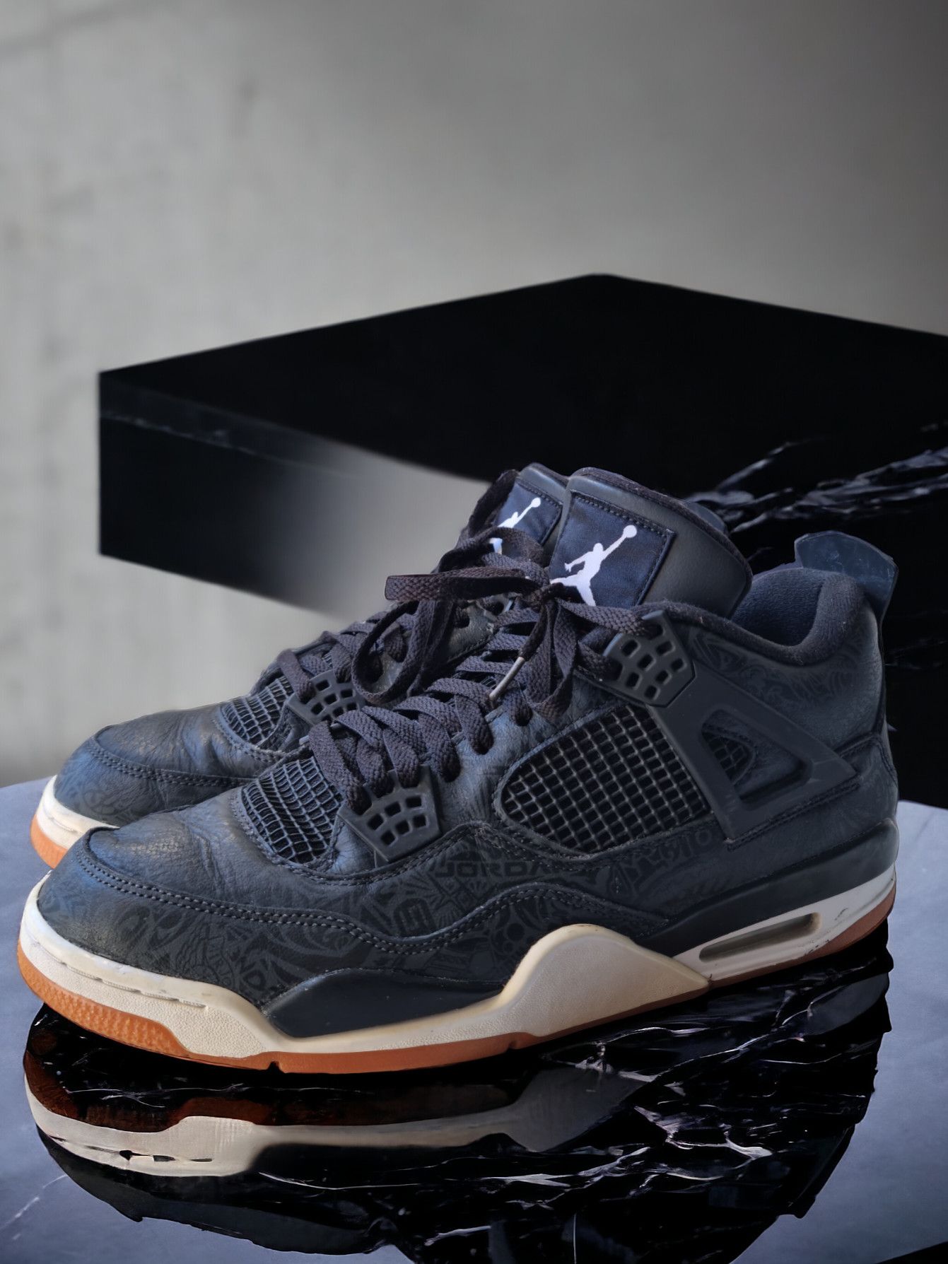 Jordan Brand × Nike × Streetwear Air Jordan 4 IV Retro SE Laser Black ...