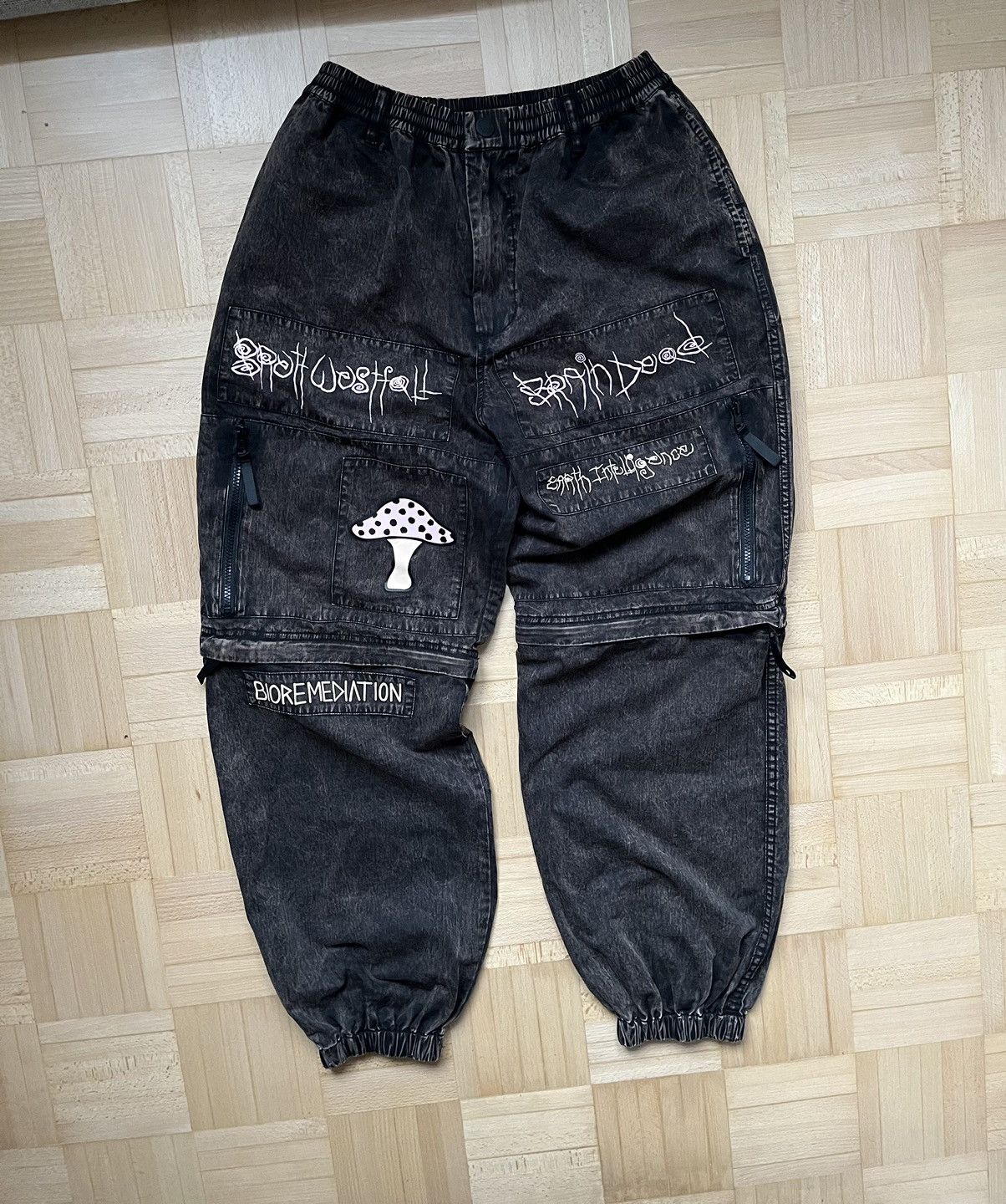 Brain Dead × Streetwear Brain Dead cargo pants mushrooms 🍄 transformer ...