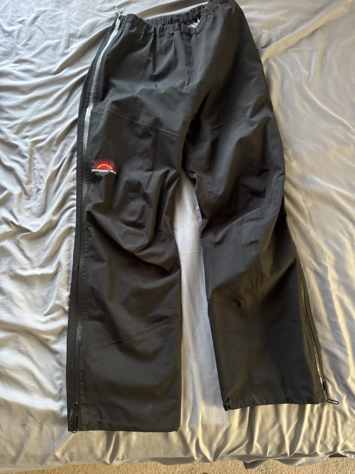 Designer × Other × The GV Gallery Raspberry Hills Nylon Pants Gv ...