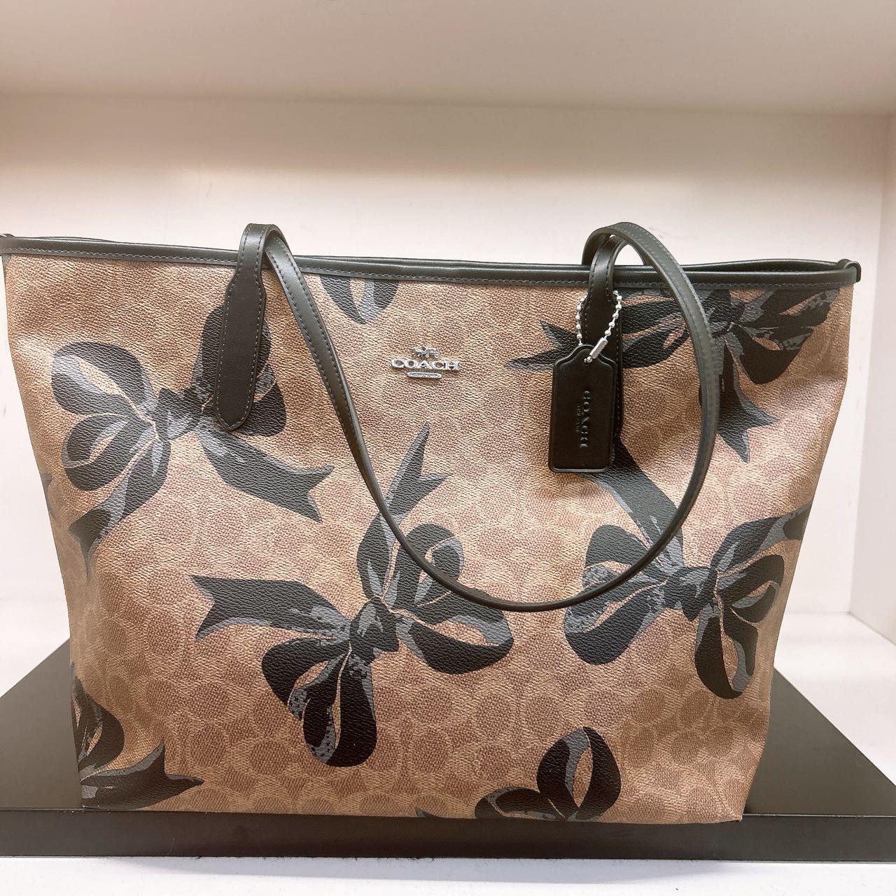 Coach City Tote Bag In Signature Canvas With Bow Print CY652 | Grailed