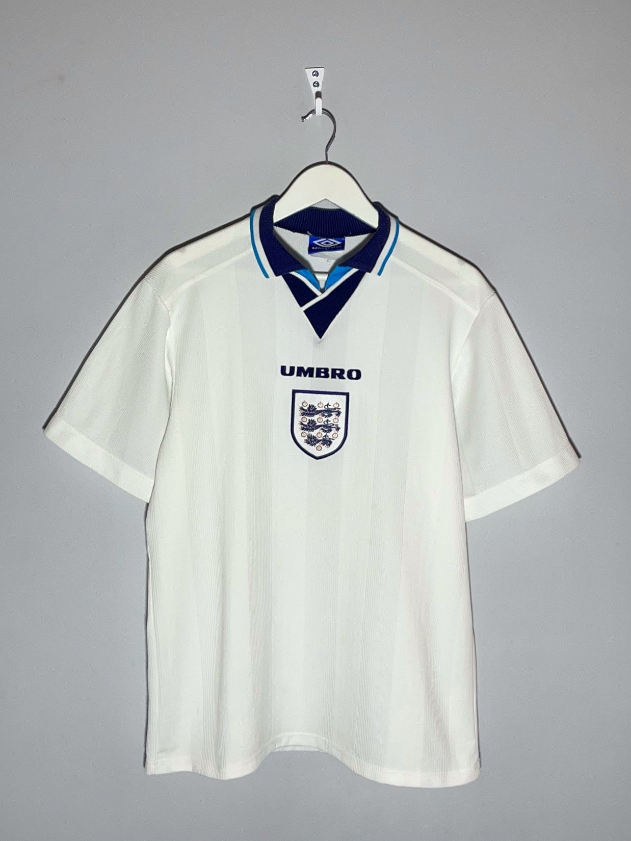 Vintage England Umbro 1996 Vintage Y2k Centre Logo Football Shirt | Grailed