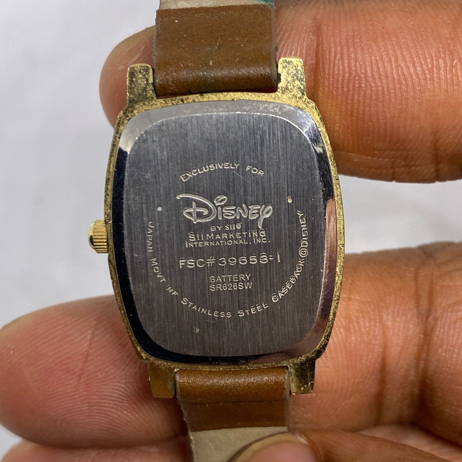 Disney Ladies Gold Tone Disney Winnie the Pooh Watch Working | Grailed