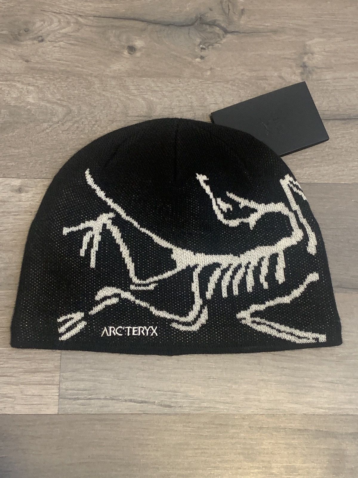 Arc'teryx Arcteryx Bird Head Toque Beanie Orca / Black / White | Grailed