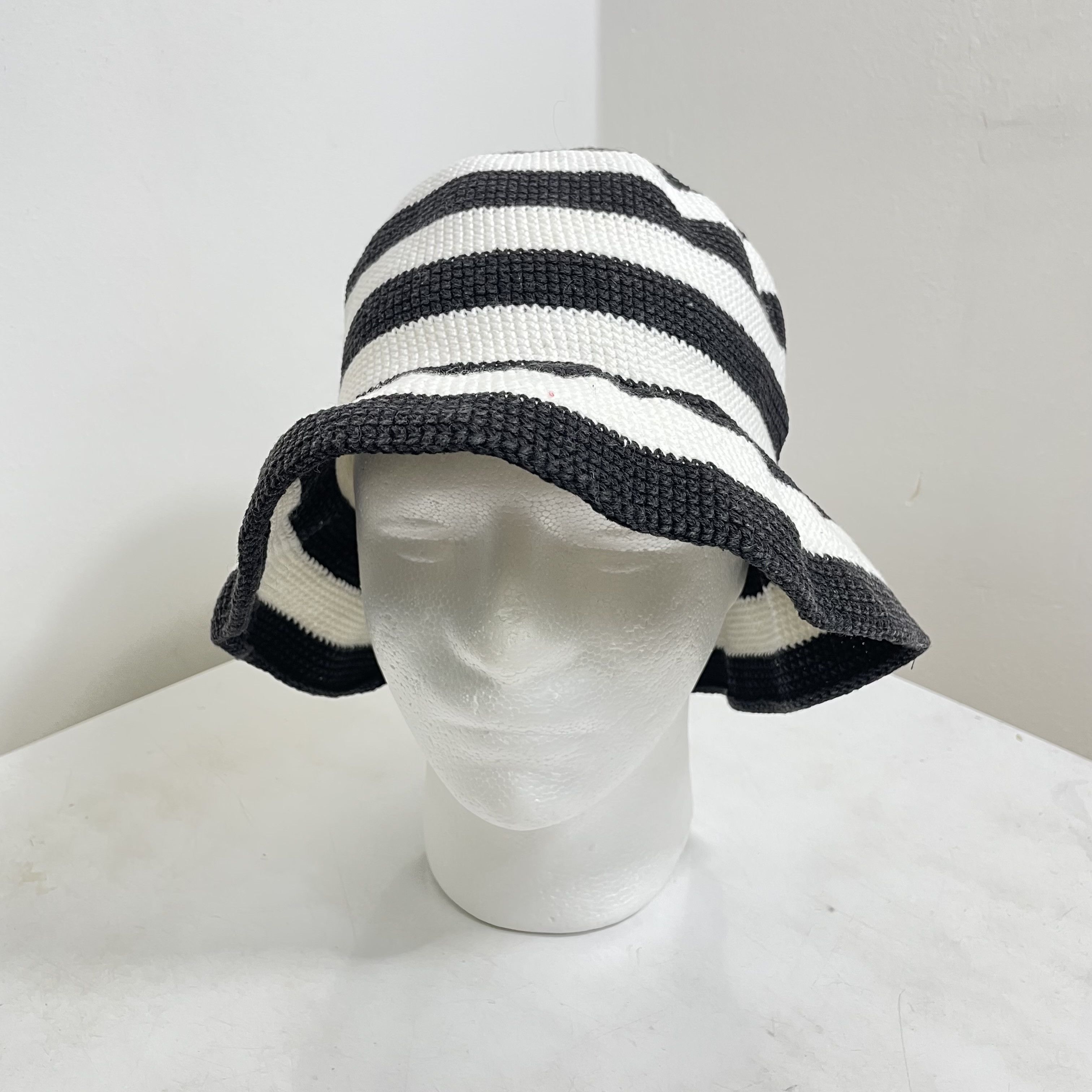 Hat × Japanese Brand BUCKET HAT FASHION STRIPE BLACK WHITE EMO COLOR ...