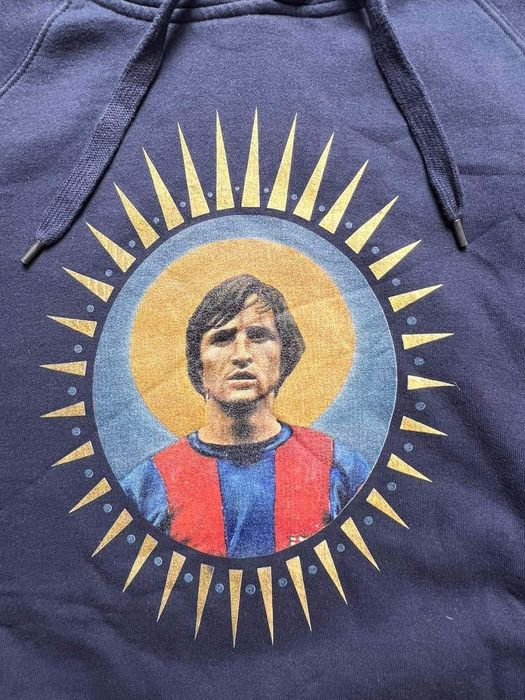 Soccer Jersey Vintage Johan Cruyff Barcelona Hoodie 🔥💥 | Grailed