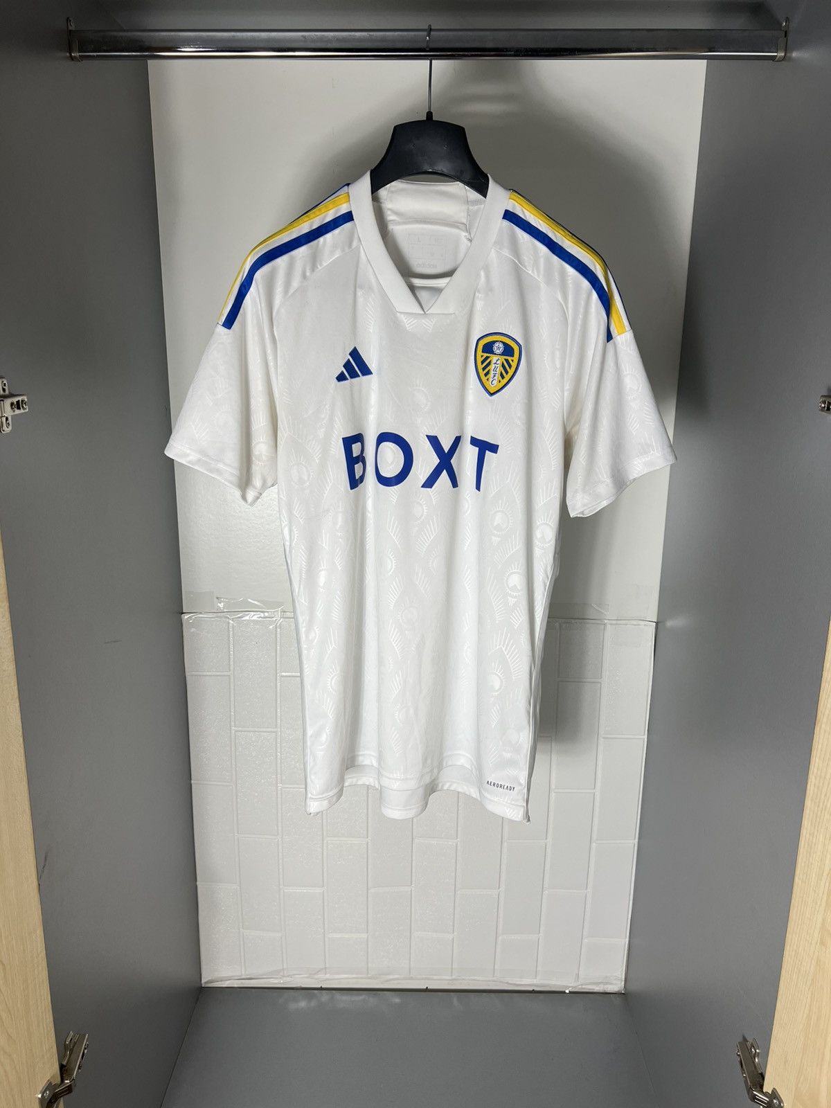 BLOKE × Streetwear × Vintage VERY RARE ADIDAS FC LEEDS UNITED ENGLAND ...