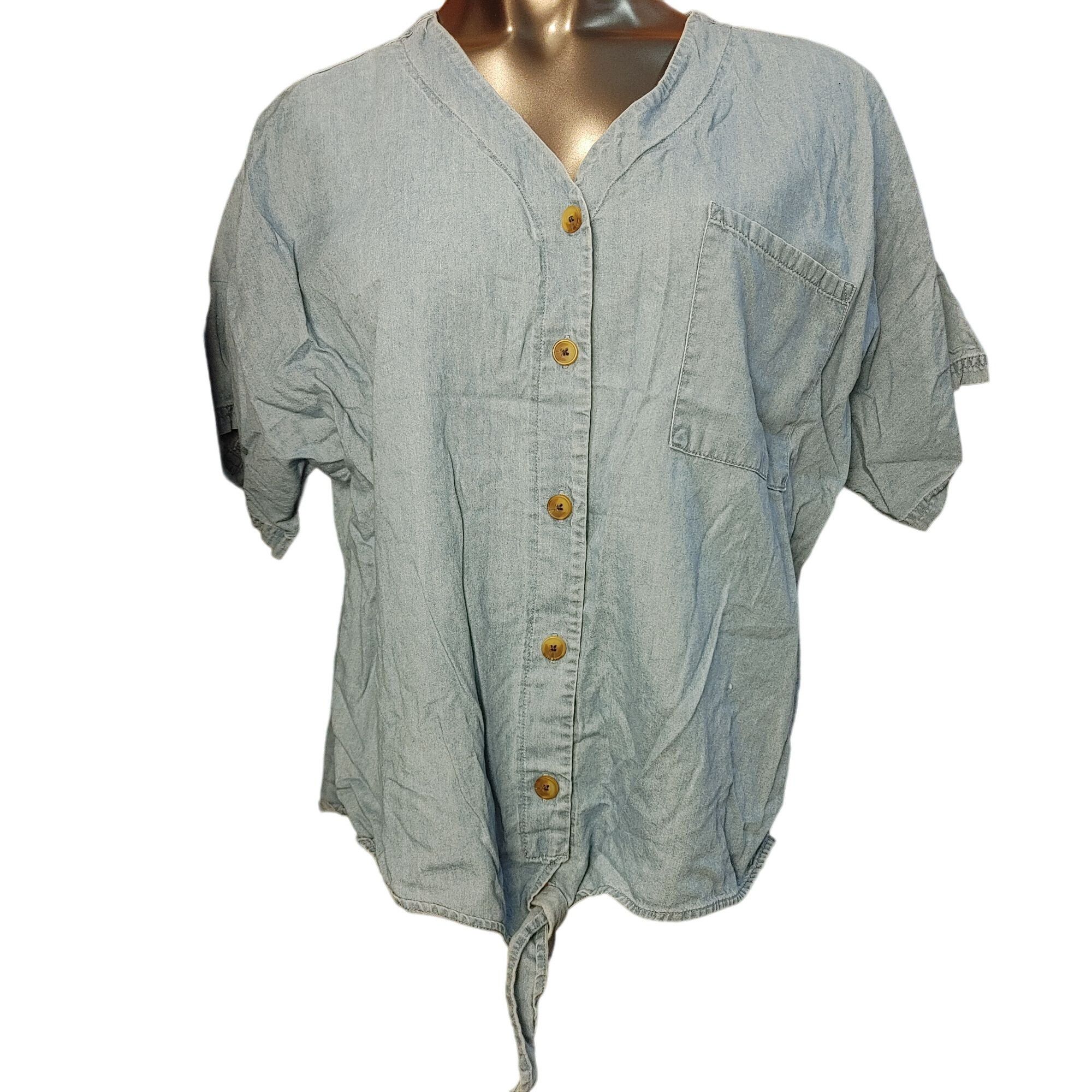 Other Time & Tru Women's Light Blue Denim Jean Button Down Tee | Grailed