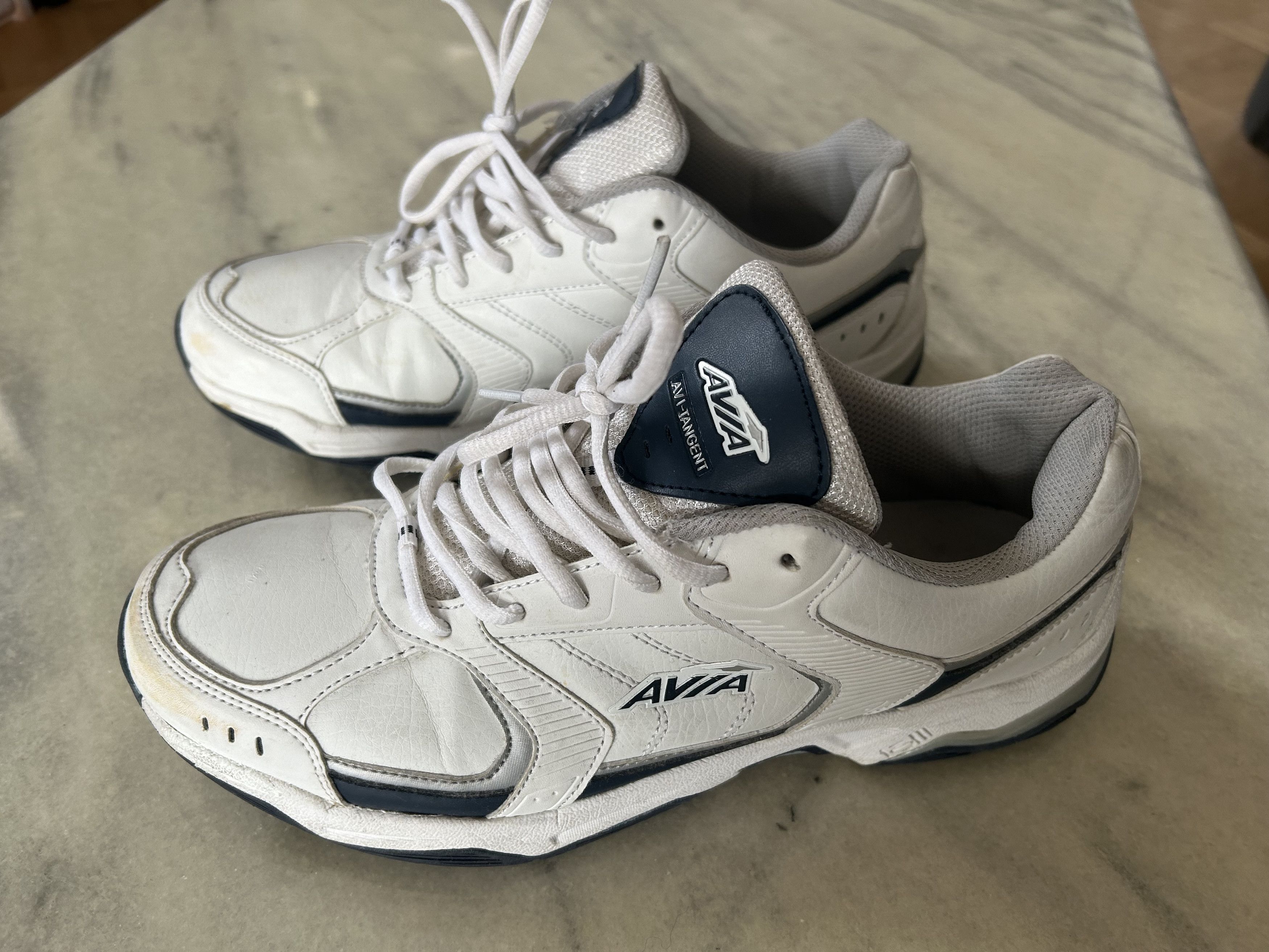 Avia Avia White Sneakers Navy Blue Gray Trim 10 1/2 Avi-Tangent | Grailed