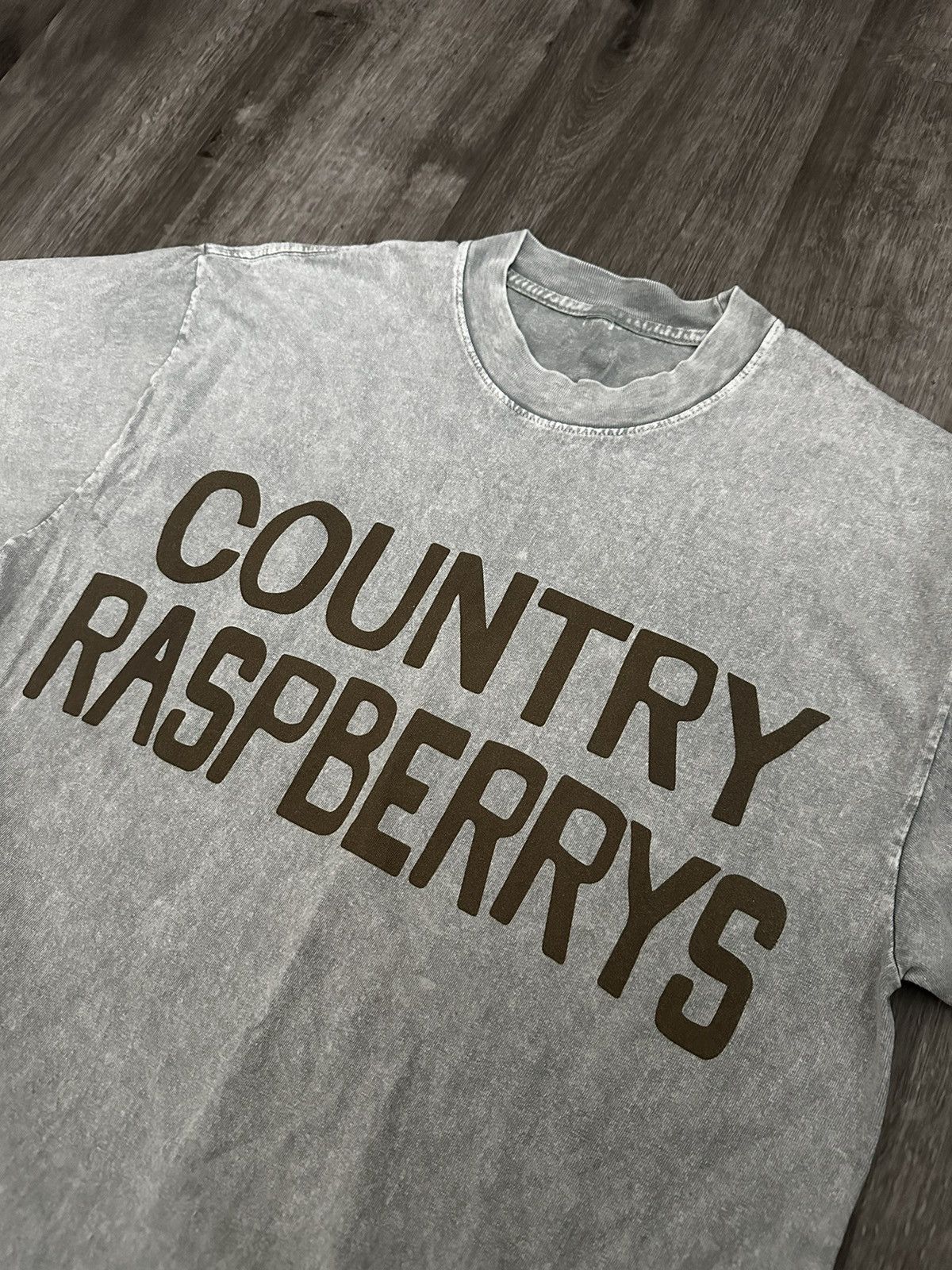 The GV Gallery GV GALLERY COUNTRY RASPBERRY WASHED T SHIRT | Grailed