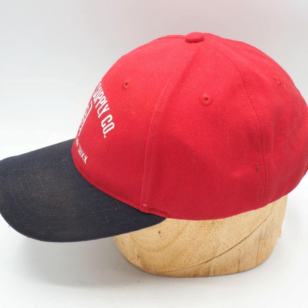 Vintage Harvey's Supply Cumberland Truck Cap Vintage Fashion Strapback ...