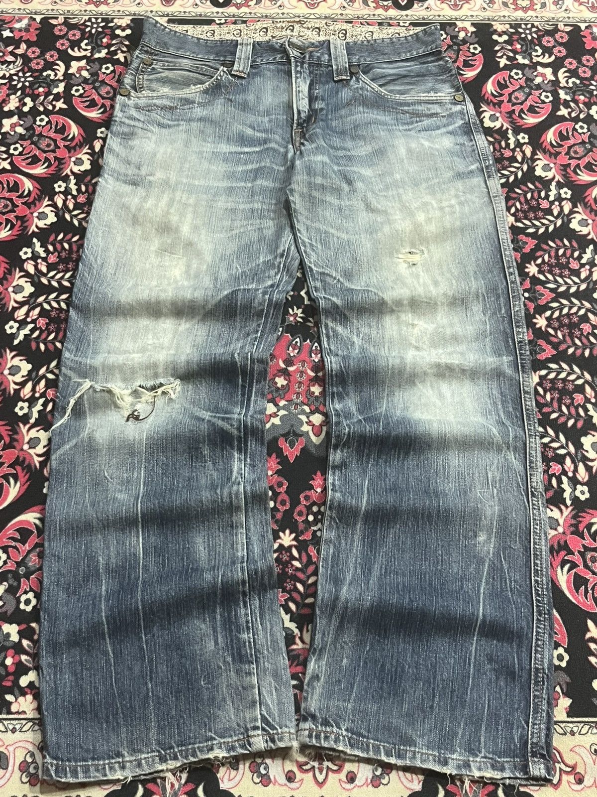 Edwin Vintage Japan Edwin Blue Trip Thunder Whisker Rip Loose Jean ...