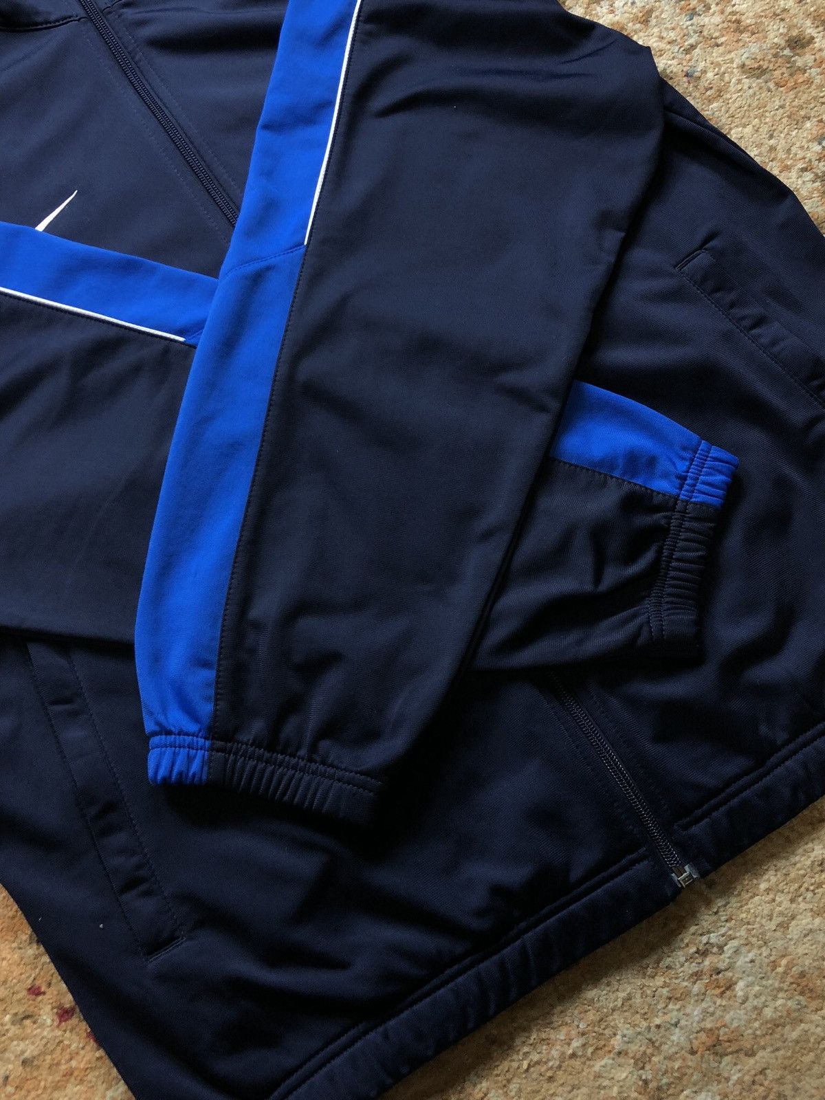 Nike 🫐 NIKE RETRO TRACK JACKET SWOOSH LOGO Y2K 90’s | Grailed