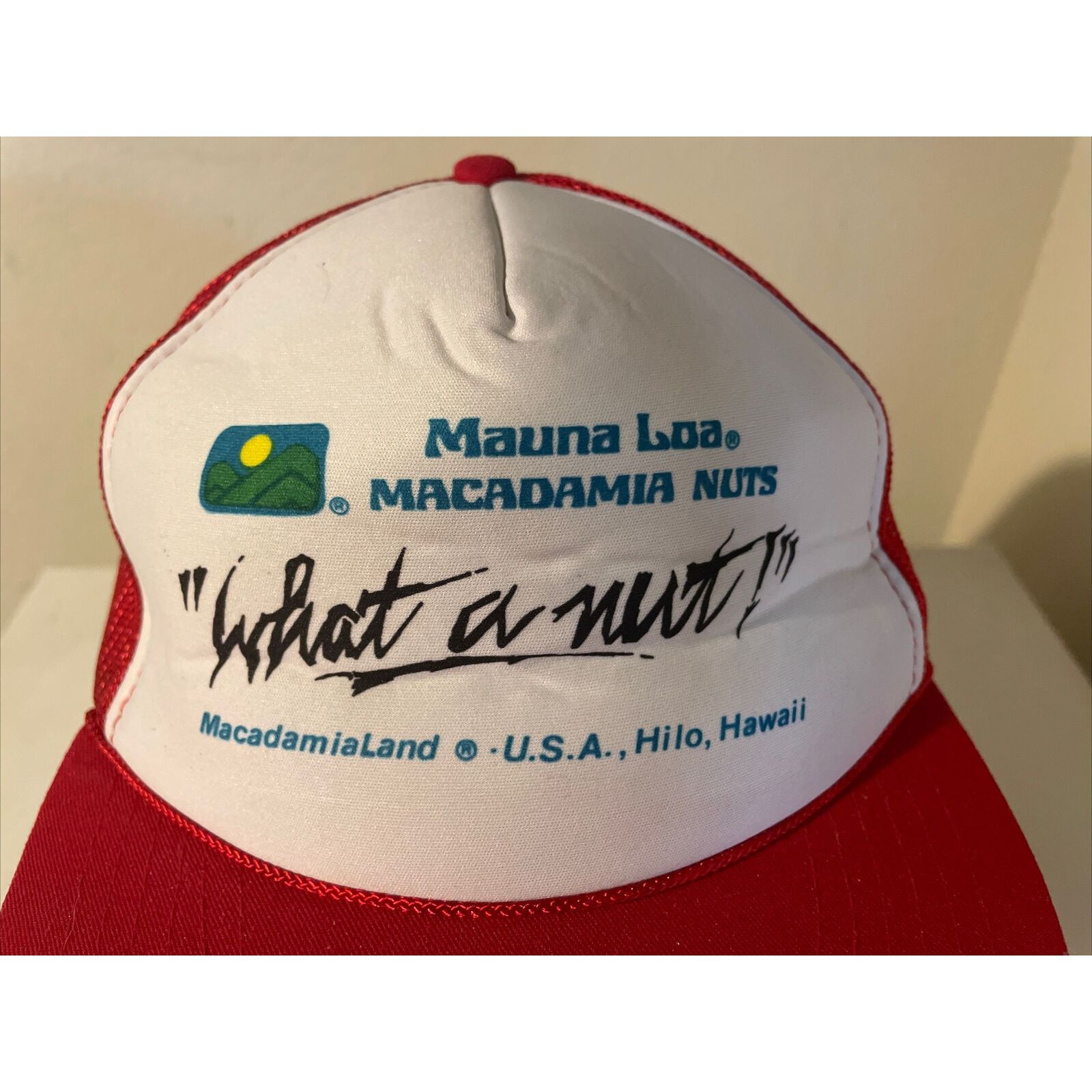 Vintage Vintage Mauna Loa Macadamia Nuts Hilo, Hawaii Red Strap back ...