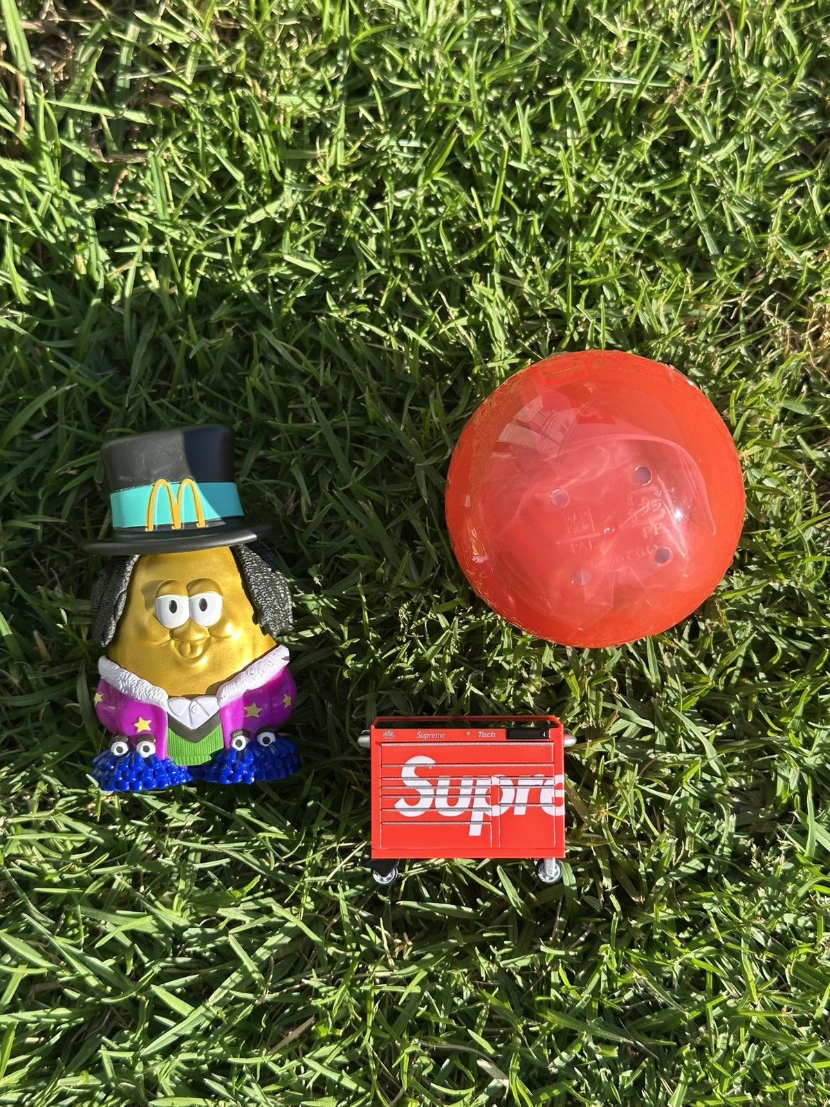 Supreme Supreme Gashapon Mac Tools Workstation Toy | Grailed