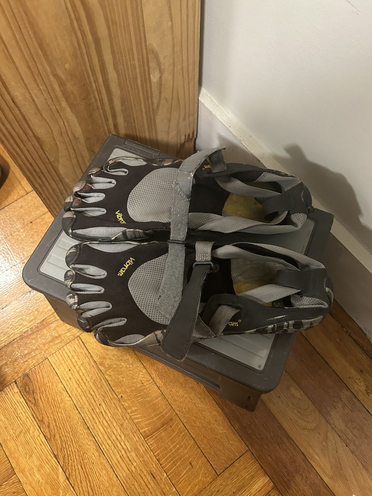 Vibram Vibram five finger toe shoes | Grailed