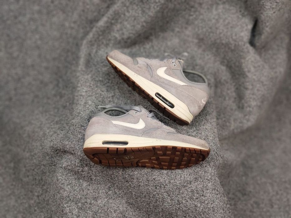 Nike Nike Air Max 1 Essential Matte Silver Grey low Sneakers | Grailed