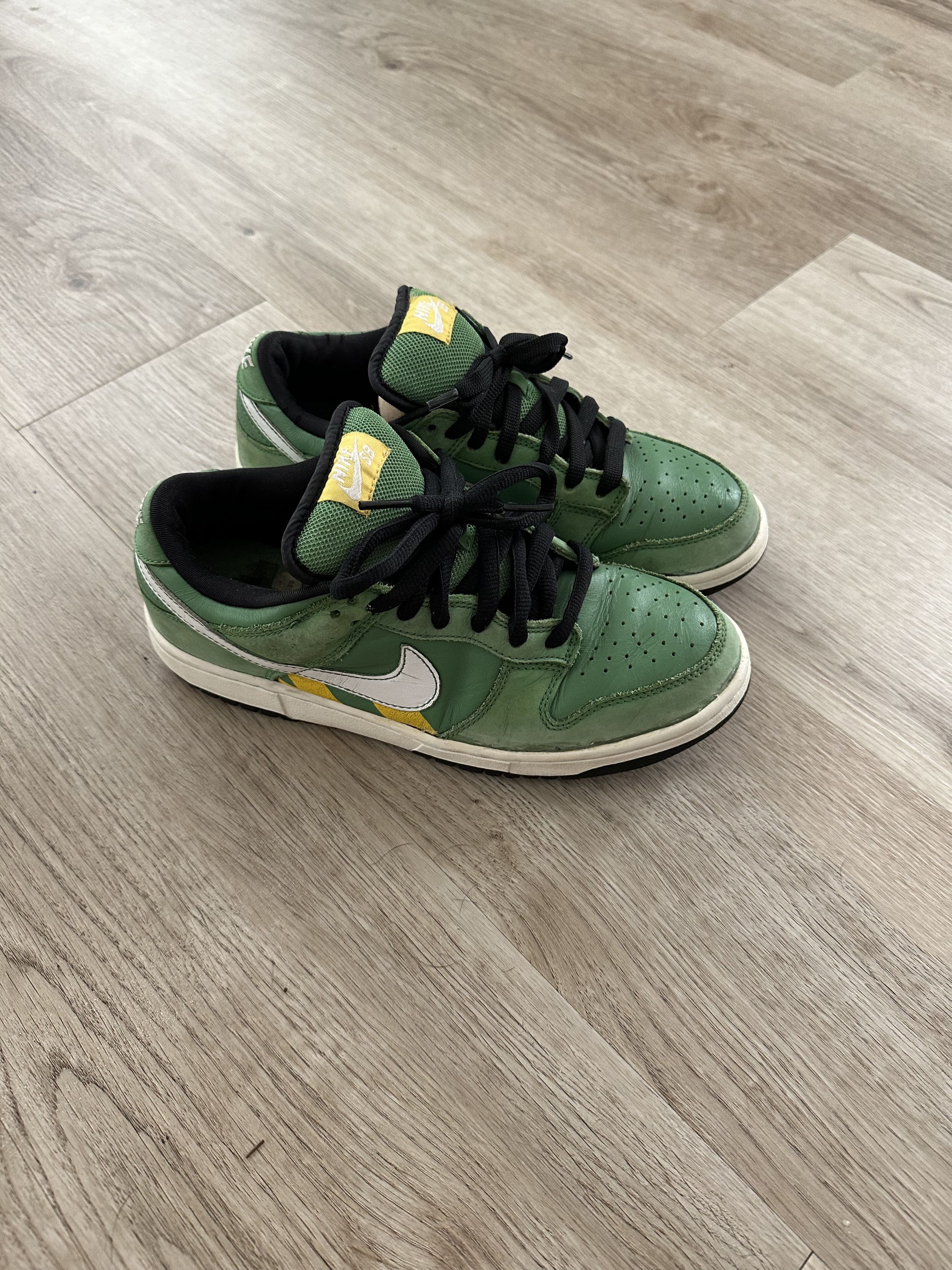 Nike Nike SB Dunk Low Tokyo Taxi | Grailed