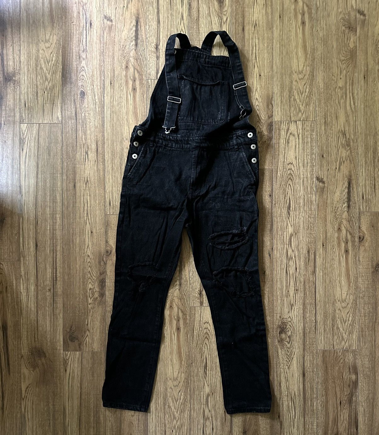 Forever 21 × Streetwear × Vintage Rugged Black distressed overalls ...