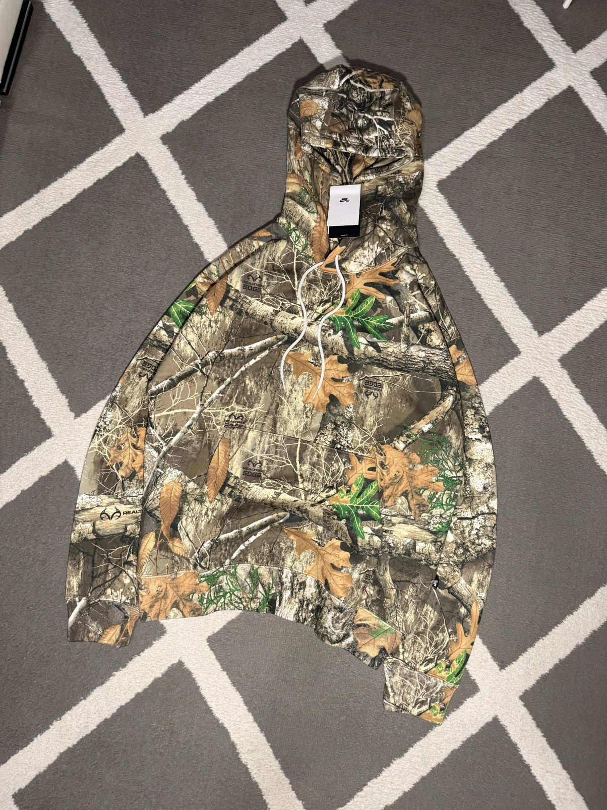 Nike × Vintage Nike SB Realtree Camo Hoodie All Over Print Hoodie M DS ...