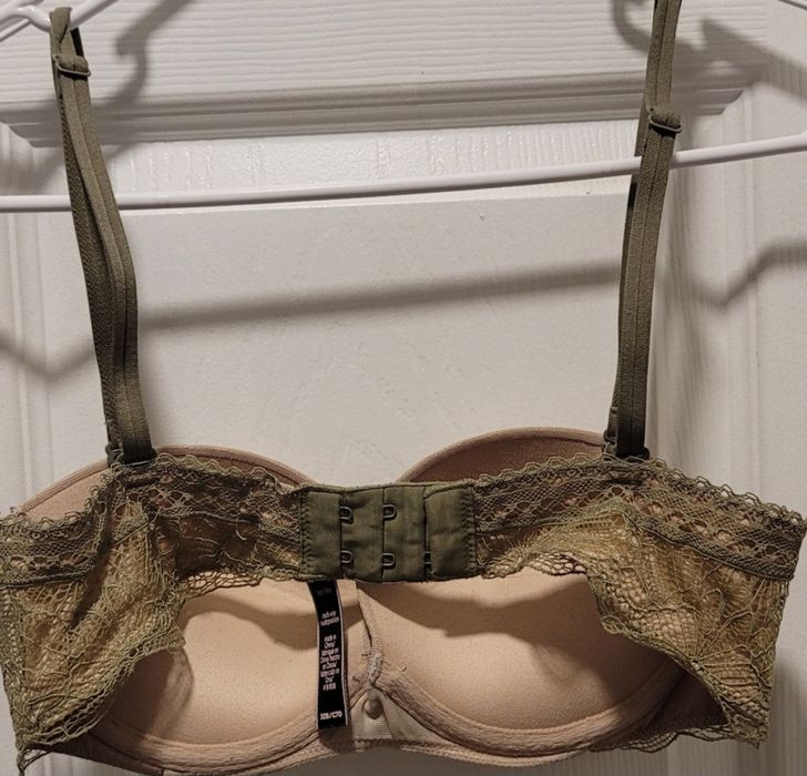 Victoria's Secret Victoria's Secret Very Sexy Multiway Green Lace Bra ...