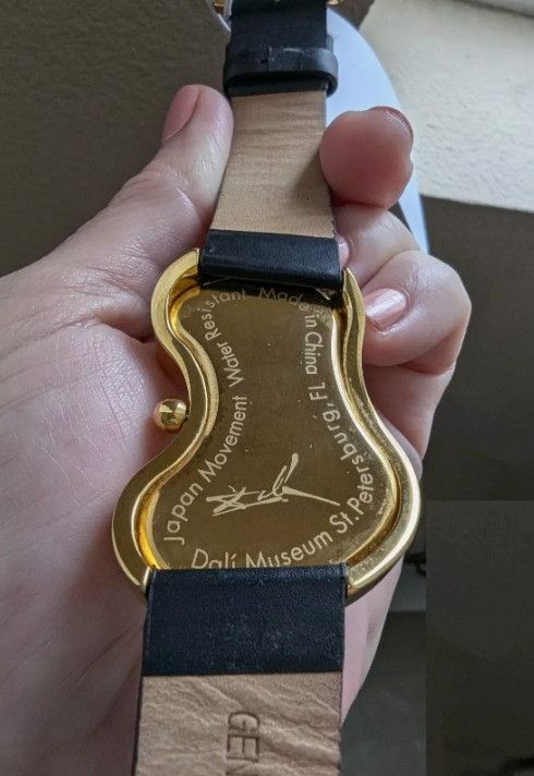 Designer Salvador Dalí Melting Watch, black leather strap | Grailed