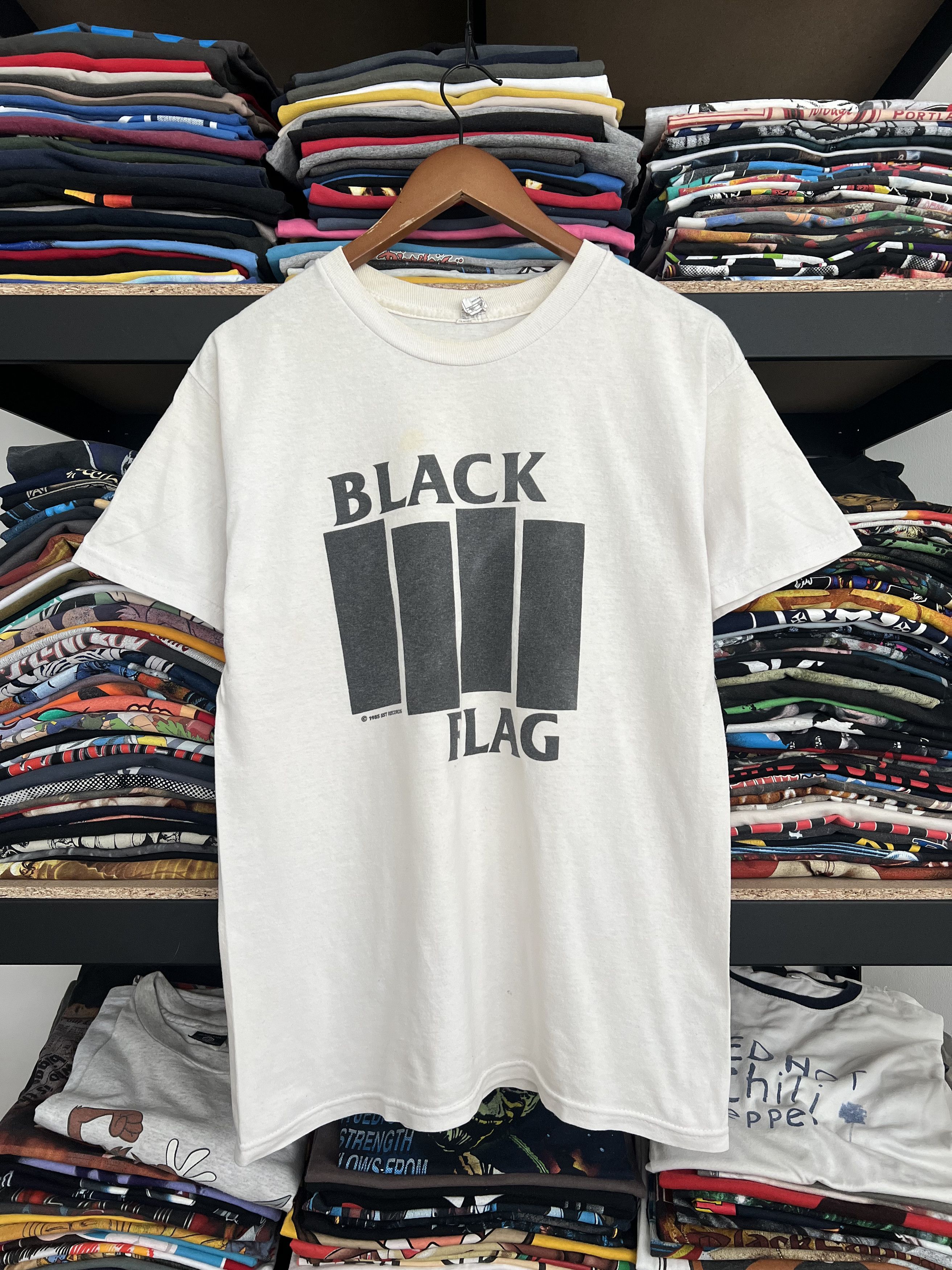Vintage Vintage 2000s Black Flag 1985 SST Records White Tee | Grailed
