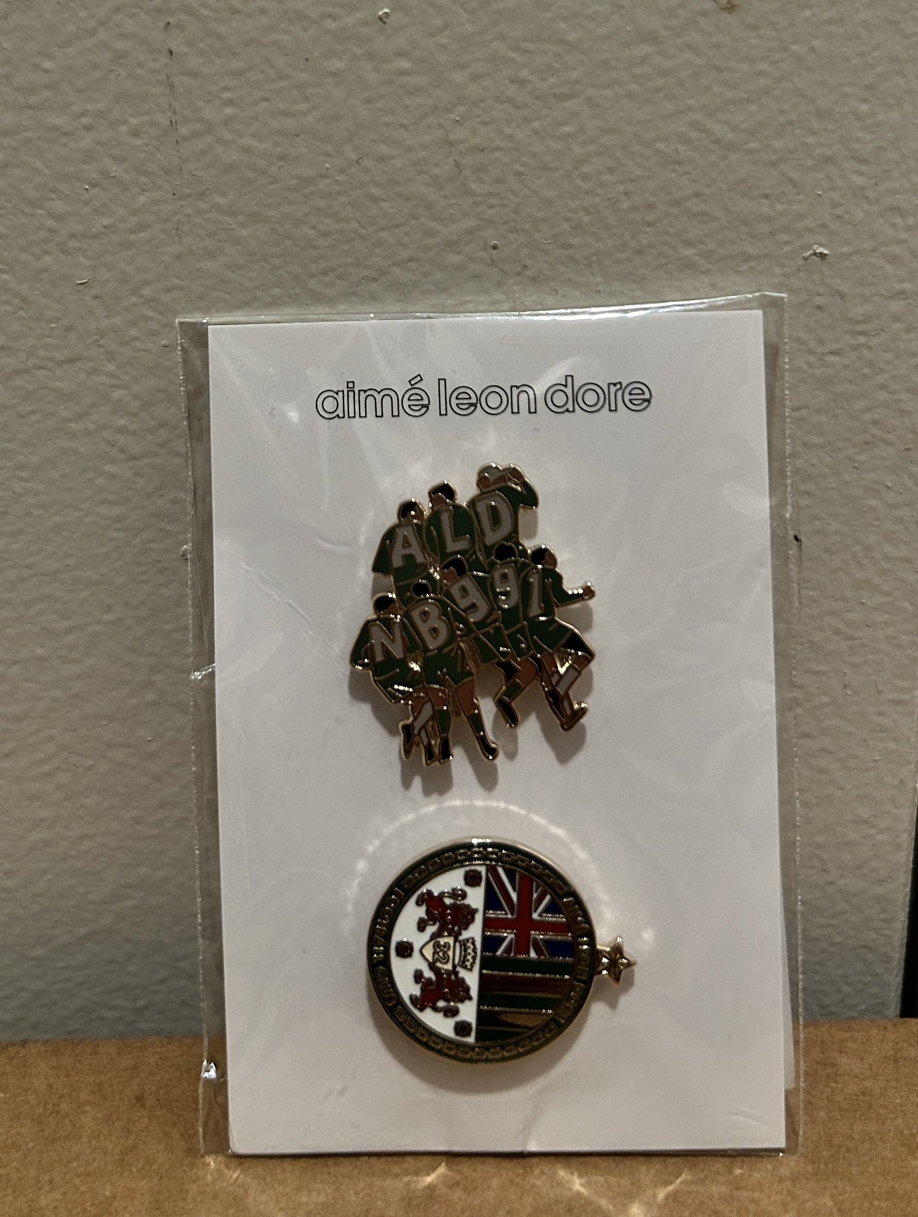 Aime Leon Dore × New Balance New balance / aime Leon Dore 991 pin pack ...