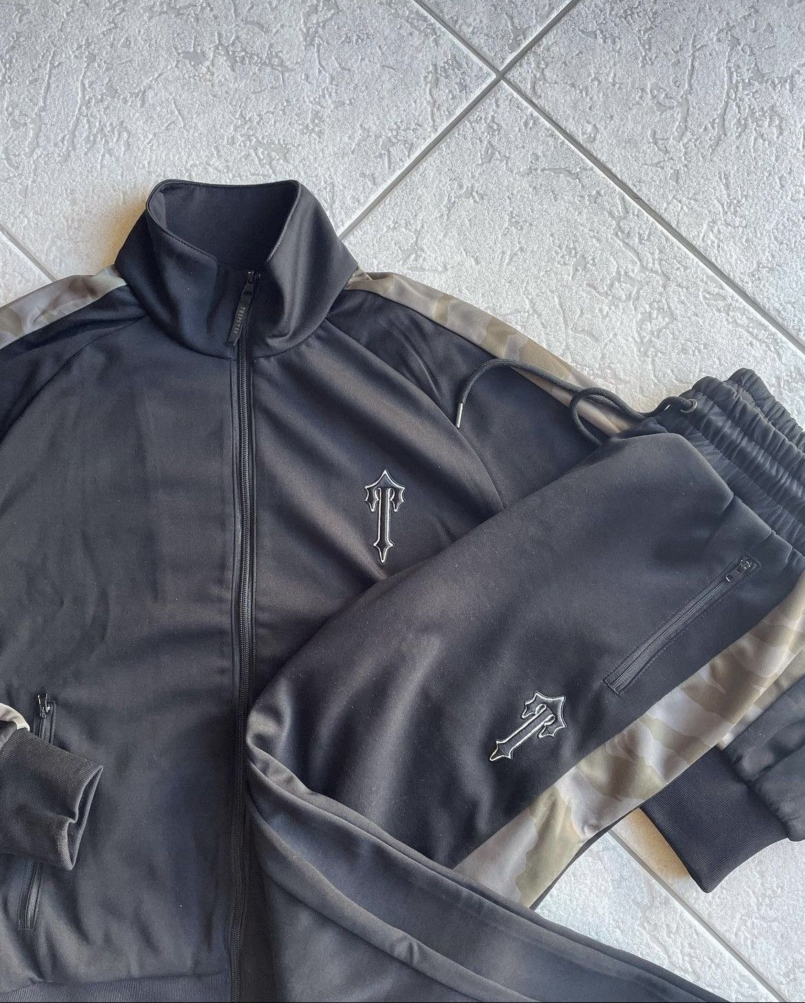 Trapstar London Trapstar Zip Jacket Set | Grailed