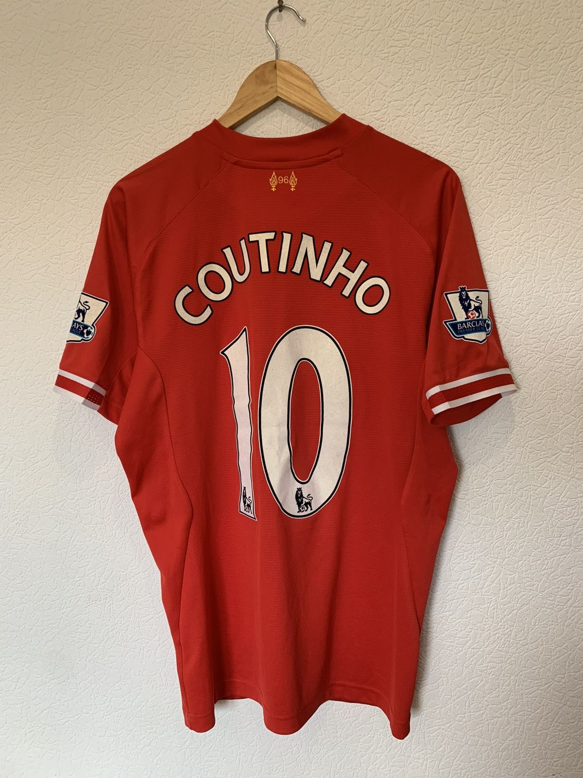 Soccer Jersey COUTINHO Warrior Liverpool 2013/2014 Home Kit Soccer ...