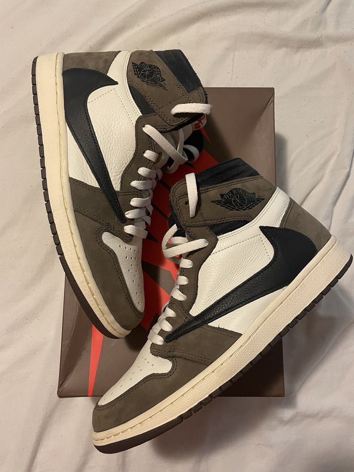 Jordan Brand × Nike × Travis Scott Jordan 1 SP Travis Scott Mocha High ...