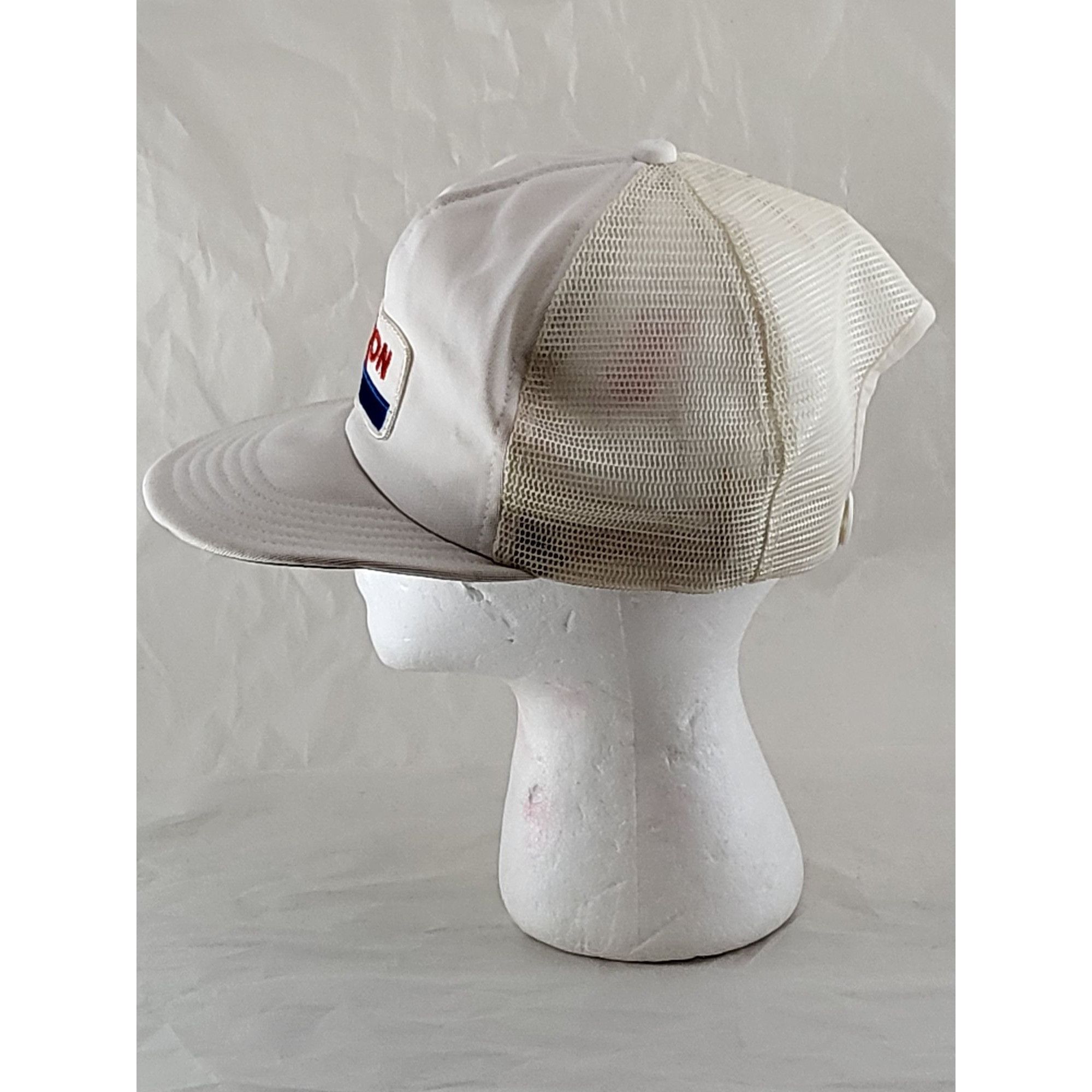Vintage Vintage Exxon Snapback Trucker Hat Men Unilog OS White Big L ...