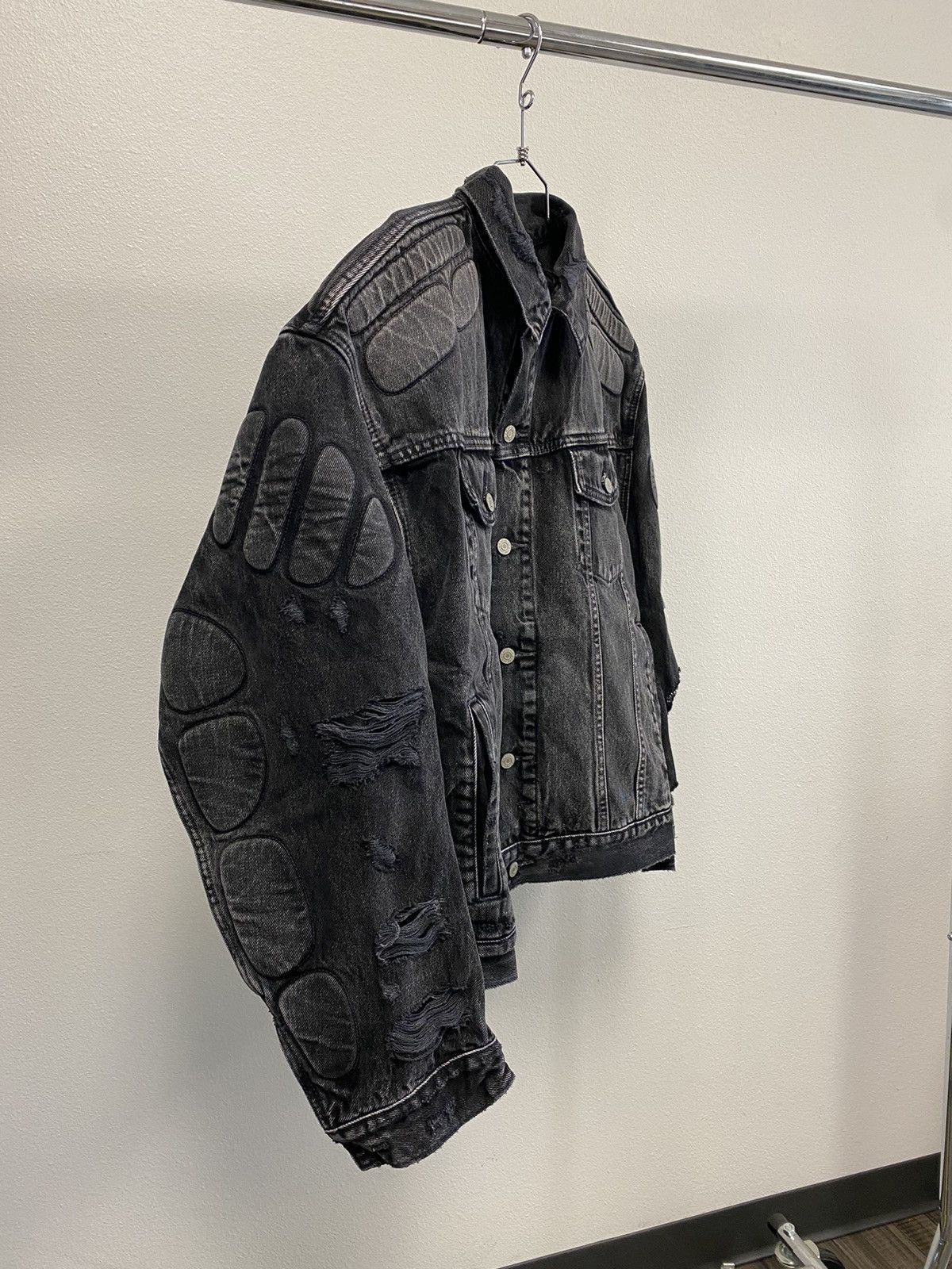 Gap × Kanye West Yeezy Gap Engineered By Balenciaga Padded Denim Jacket ...