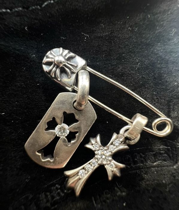 Chrome Hearts Chrome Hearts Small Pin Brooch | Grailed