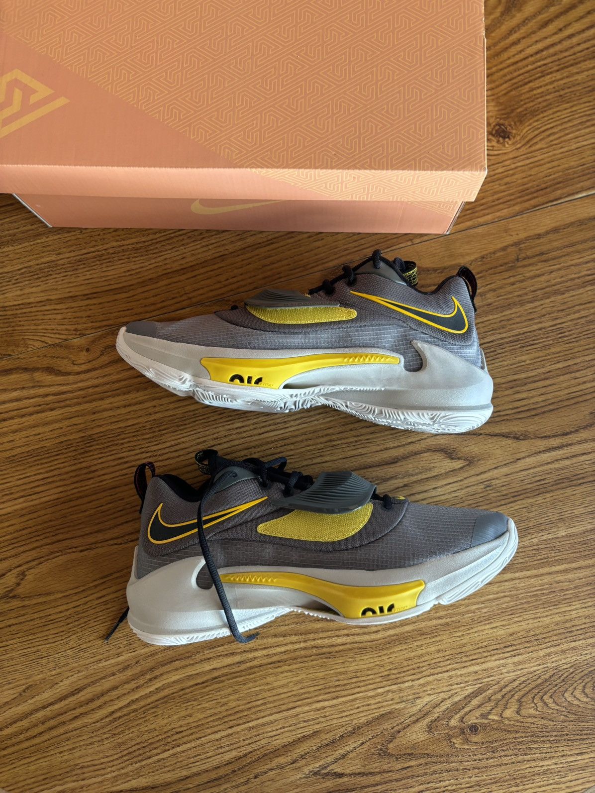 Nike Nike Greek Freak 3 “Low Battery” | Grailed