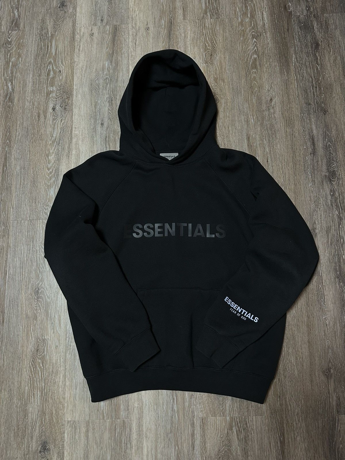 Essentials × FOG × Fear of God Essentials FRONT BIG LOGO Hoodie ...