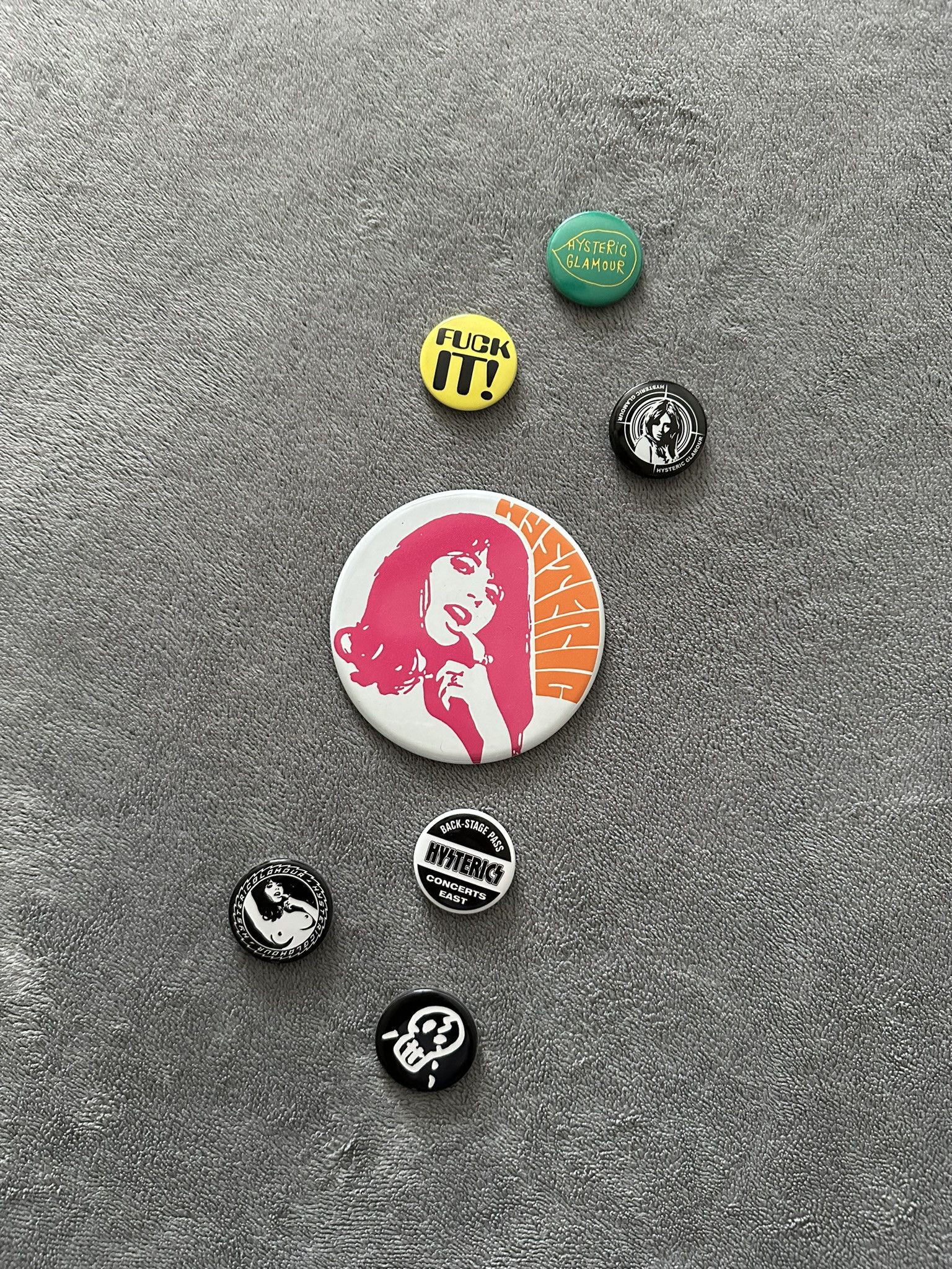 Hysteric Glamour Hysteric Glamour Metal Pins (set of 7) | Grailed