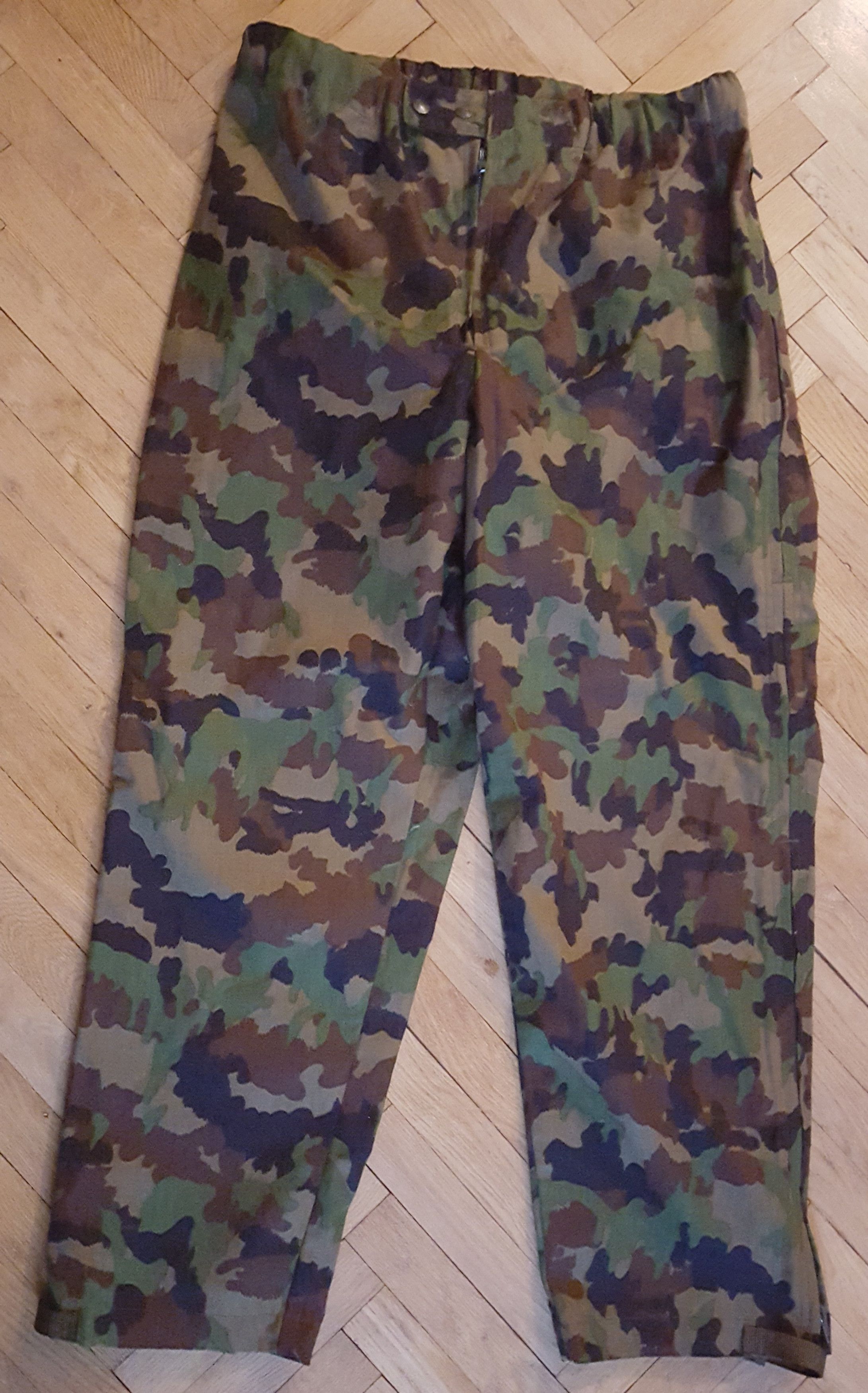 Military Vintage Swiss TAZ-90 Camo Combat Trousers | Grailed