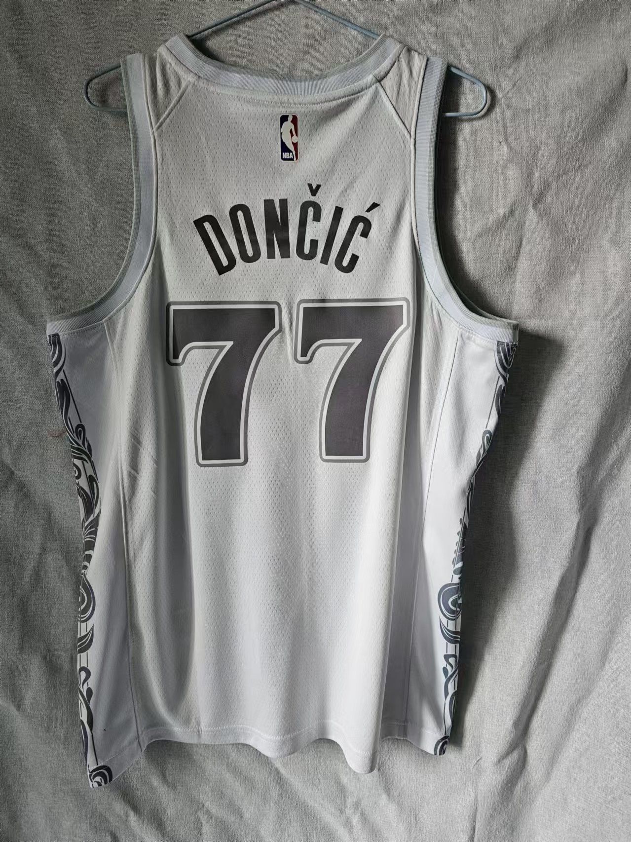NBA Dallas Mavericks 77 Luka Dončić Jersey City Edition | Grailed